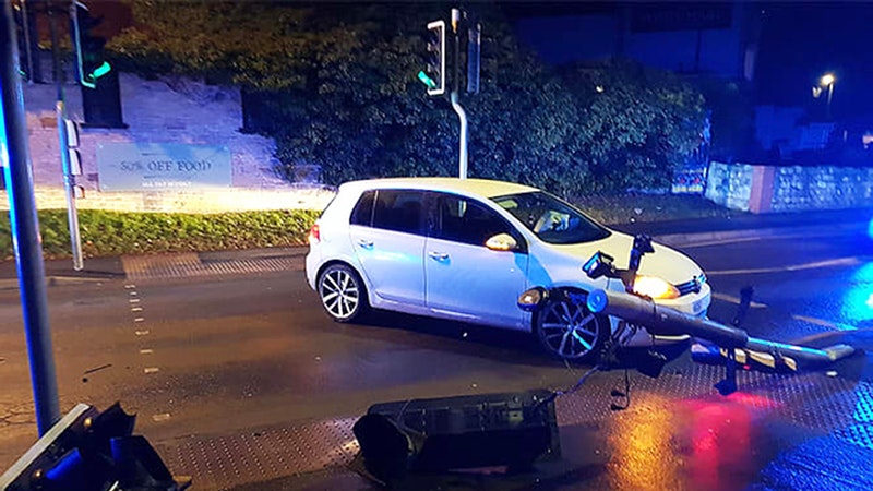 Drink-driver caught in act by own dash cam footage after traffic lights ...