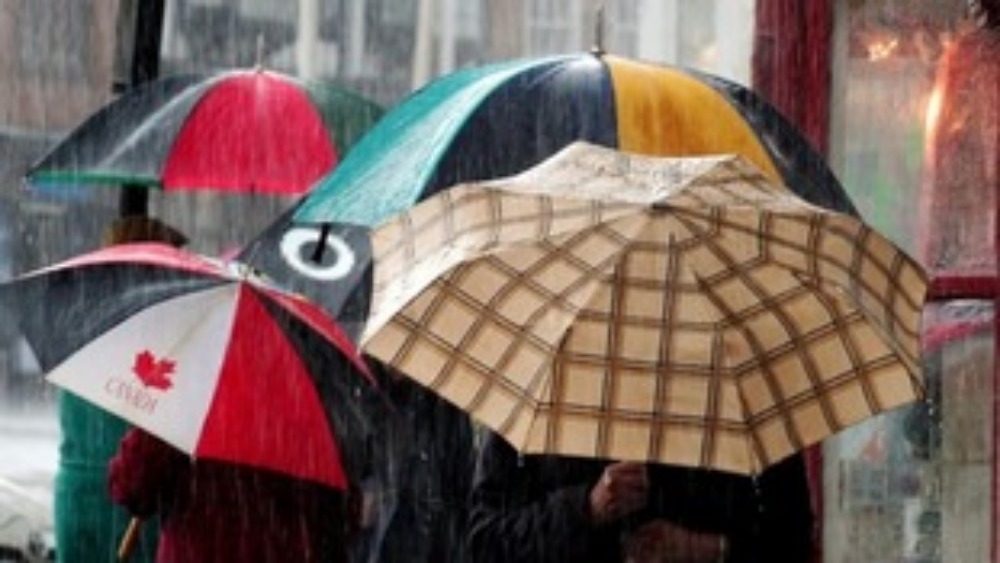 Cold and wet start to the Bank Holiday weekend | ITV News