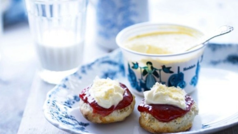 Mathematician cooks up perfect cream tea recipe | ITV News West Country