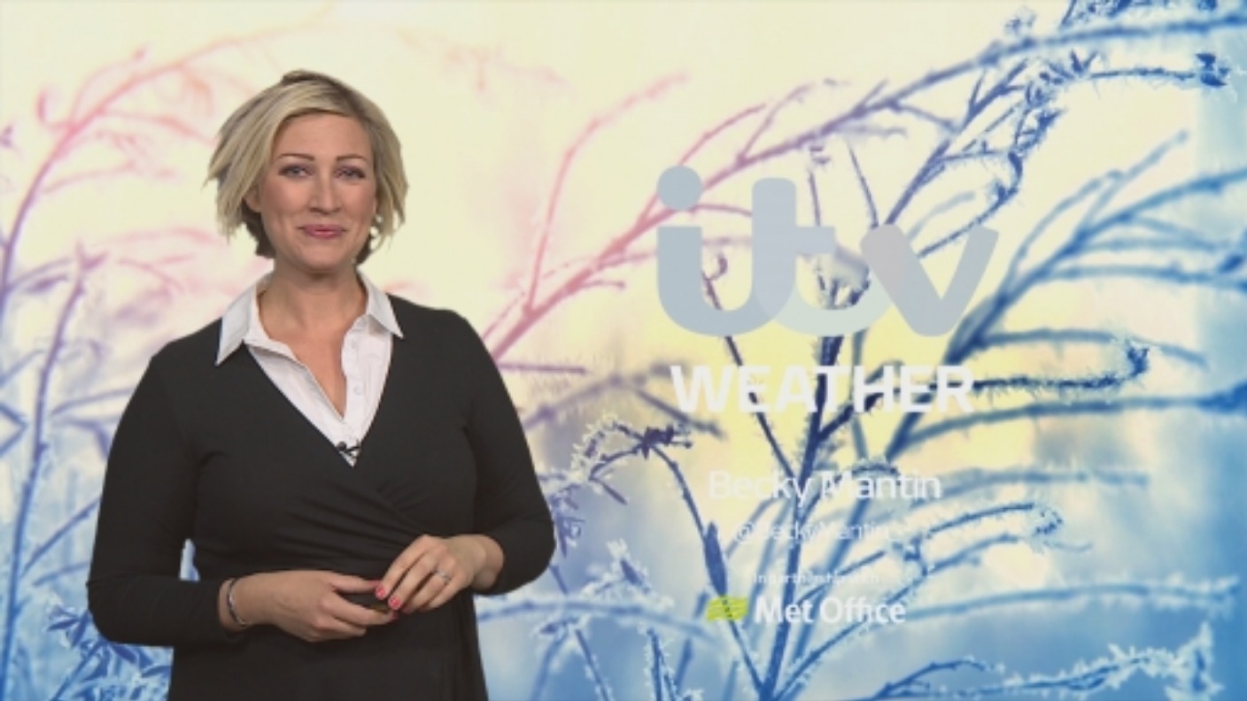 UK Weather Forecast: A band of showery rain slowly moving southwards ...