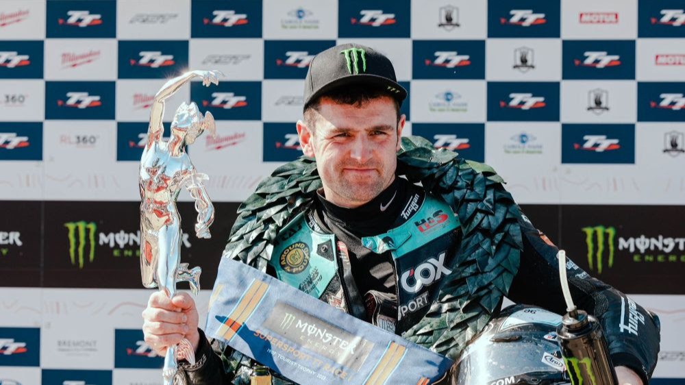 Michael Dunlop takes 22nd TT win during first race of Isle of Man TT ...