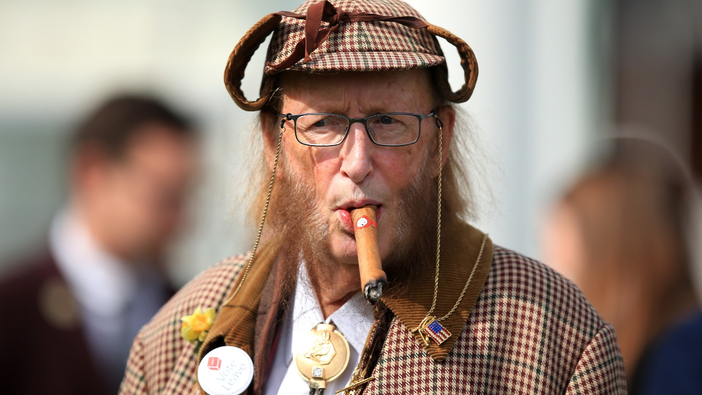 Horse racing pundit and reality TV star John McCririck dies, aged 79 ...
