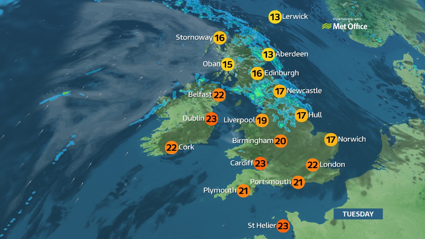 UK weather: Drizzle across the north and humid in the south | ITV News