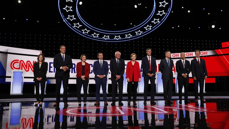 Moderate Democrats take aim at liberal candidates at debate | ITV News