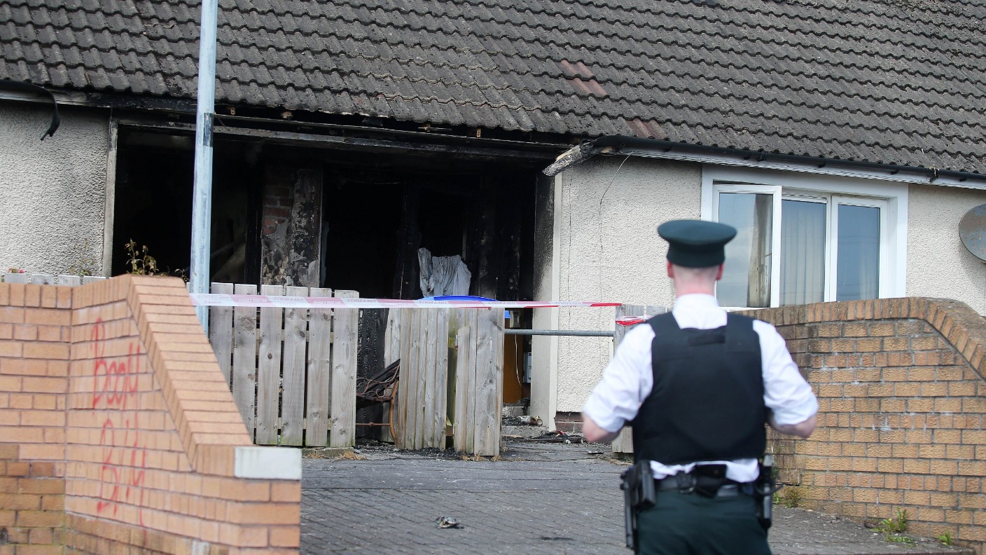 Three people escape injury in suspected west Belfast arson attack | UTV ...