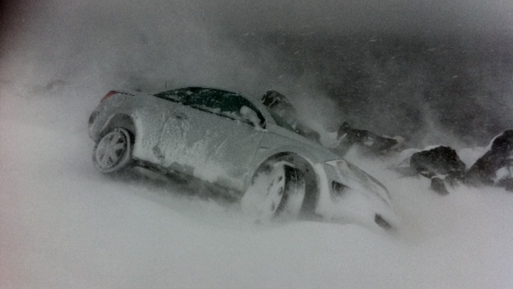 Spring snow causes chaos | ITV News Calendar