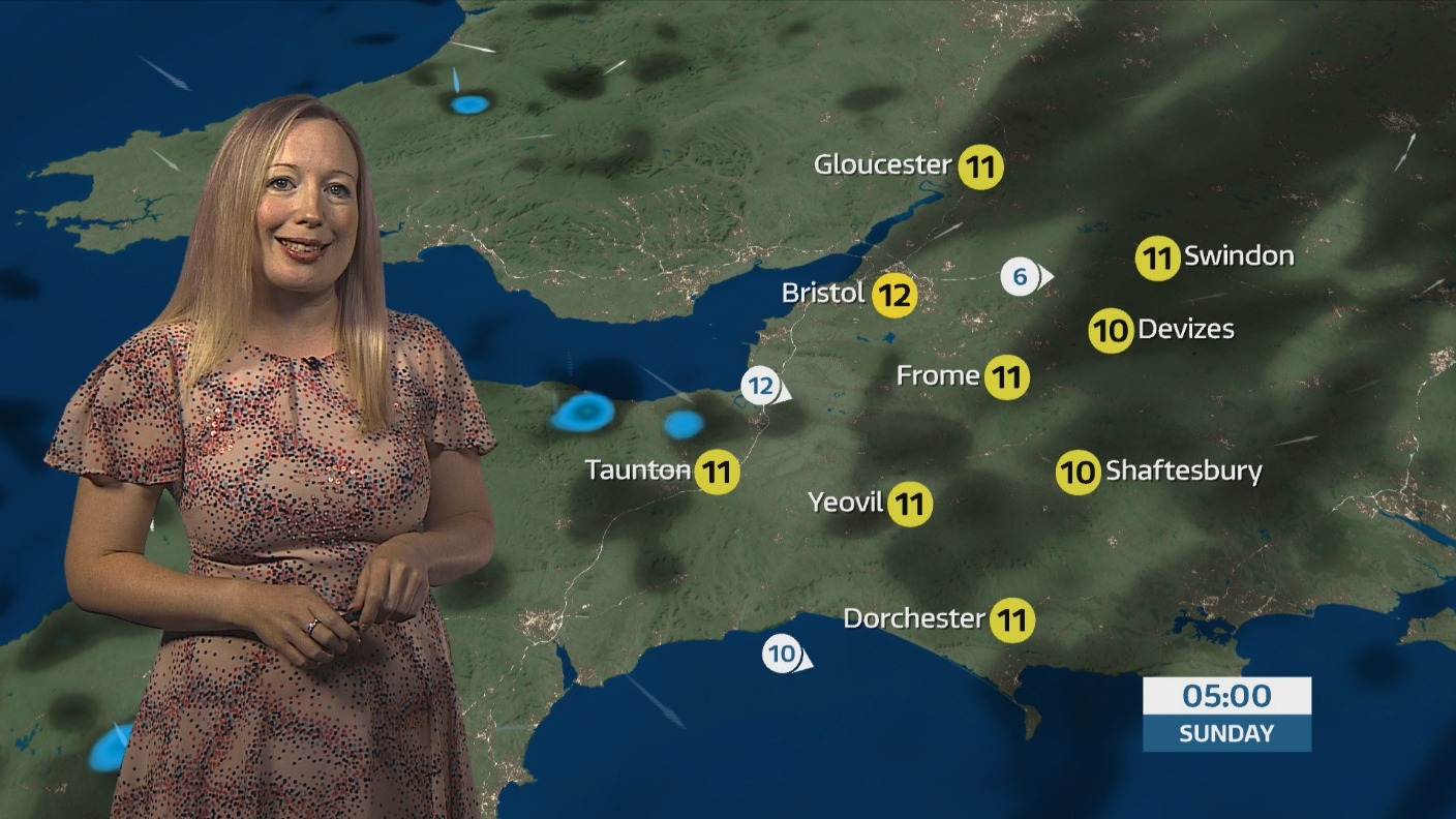UK Weather Forecast: Dry and clear overnight in the West | ITV News ...