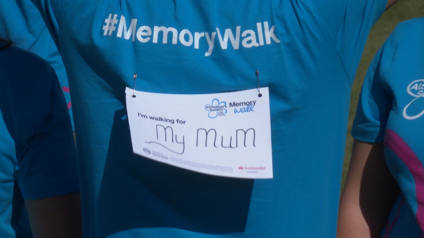 Posh players join memory walk for dementia | ITV News Anglia