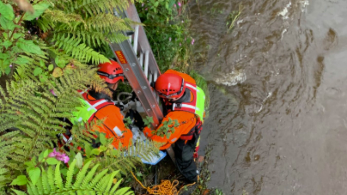 North West warned to expect flooding as rain keeps falling | ITV News ...