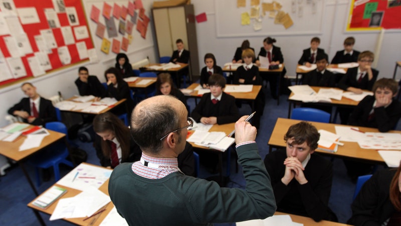 School admission rules leave parents confused | ITV News