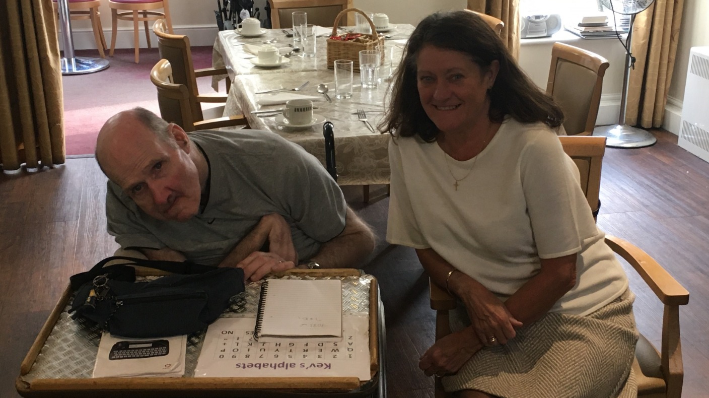 Woman reunited with 'guardian angel' police officer 40 years after ...