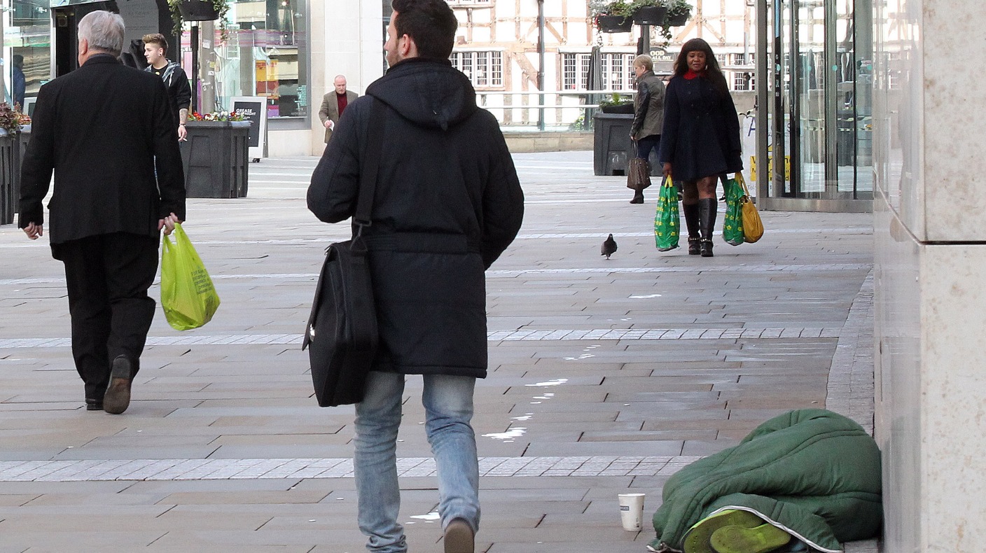 Over 70% of people in North West feel 'powerless' to help homeless ...