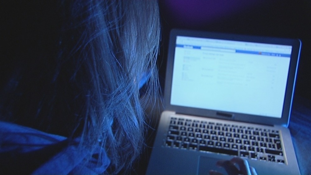 Calls for social networks to tackle rising tide of online abuse | ITV ...