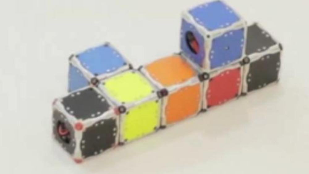 MIT creates 'impossible' self-assembling cubes able to move on their ...