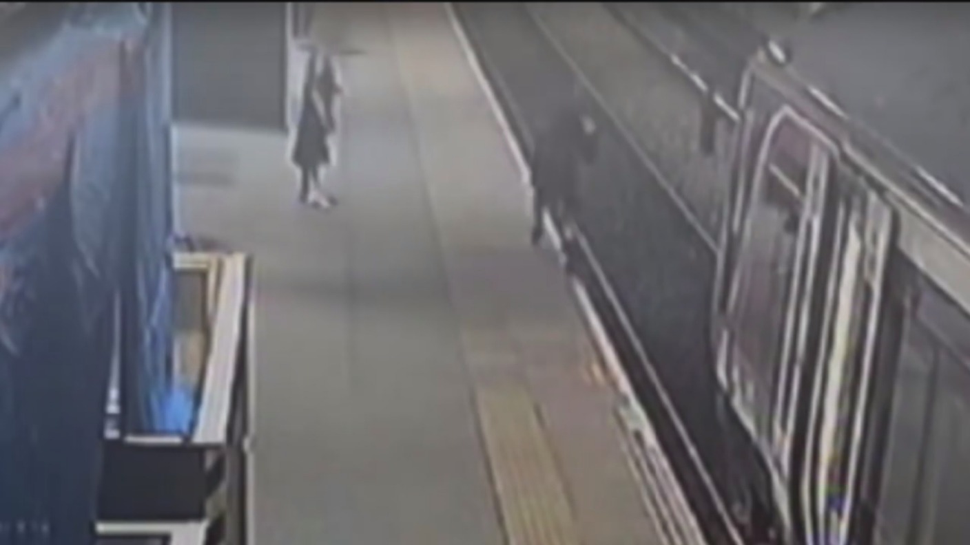 Stay safe during the festive season: Transport police urging merry rail ...