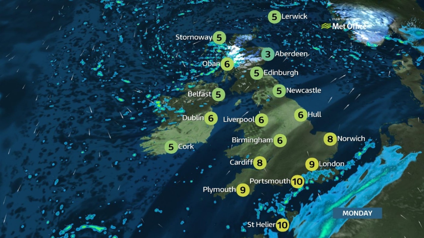 Monday's weather: Sunshine for some and showers for others | ITV News