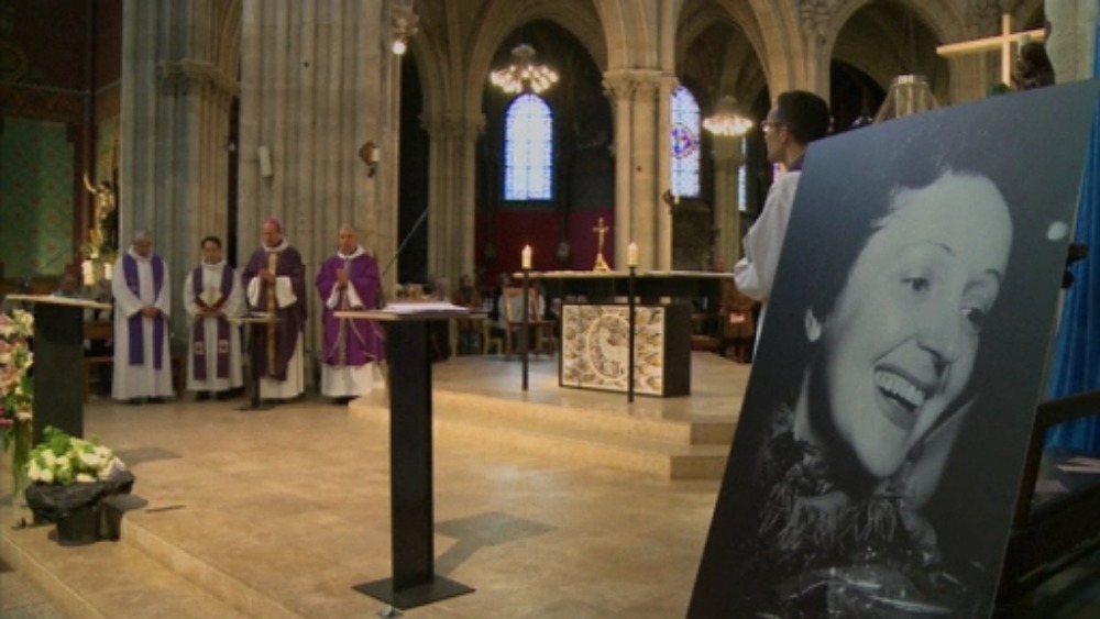 Edith Piaf honoured in Paris 50 years after her death | ITV News