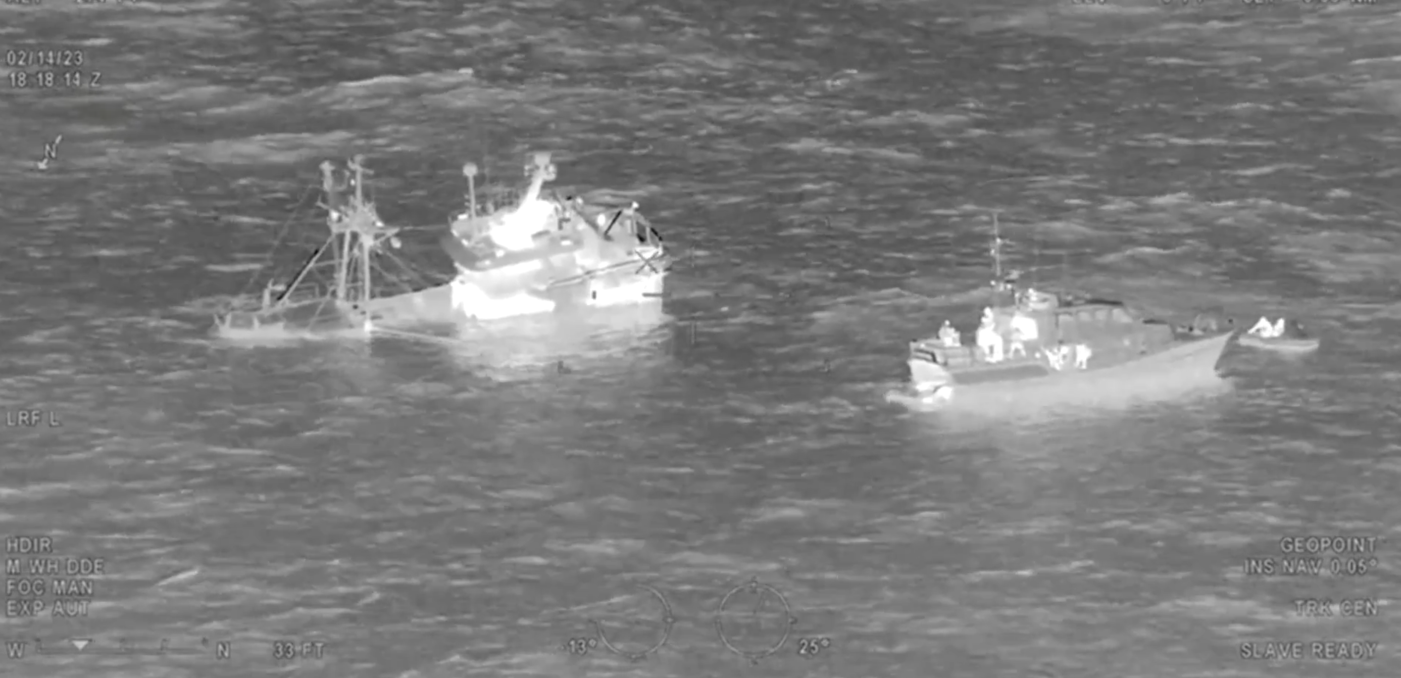 Fishermen saved from sinking vessel in dramatic rescue off Land's End ...