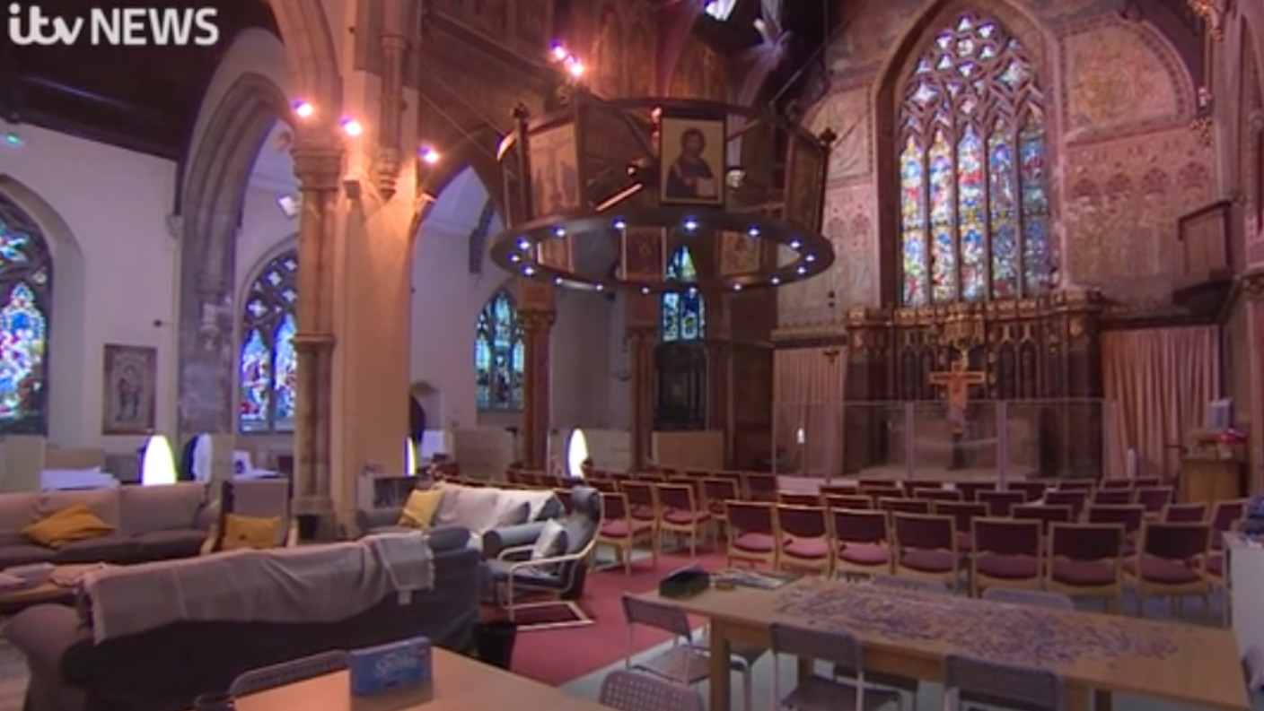Church opens its doors to the homeless | ITV News Meridian