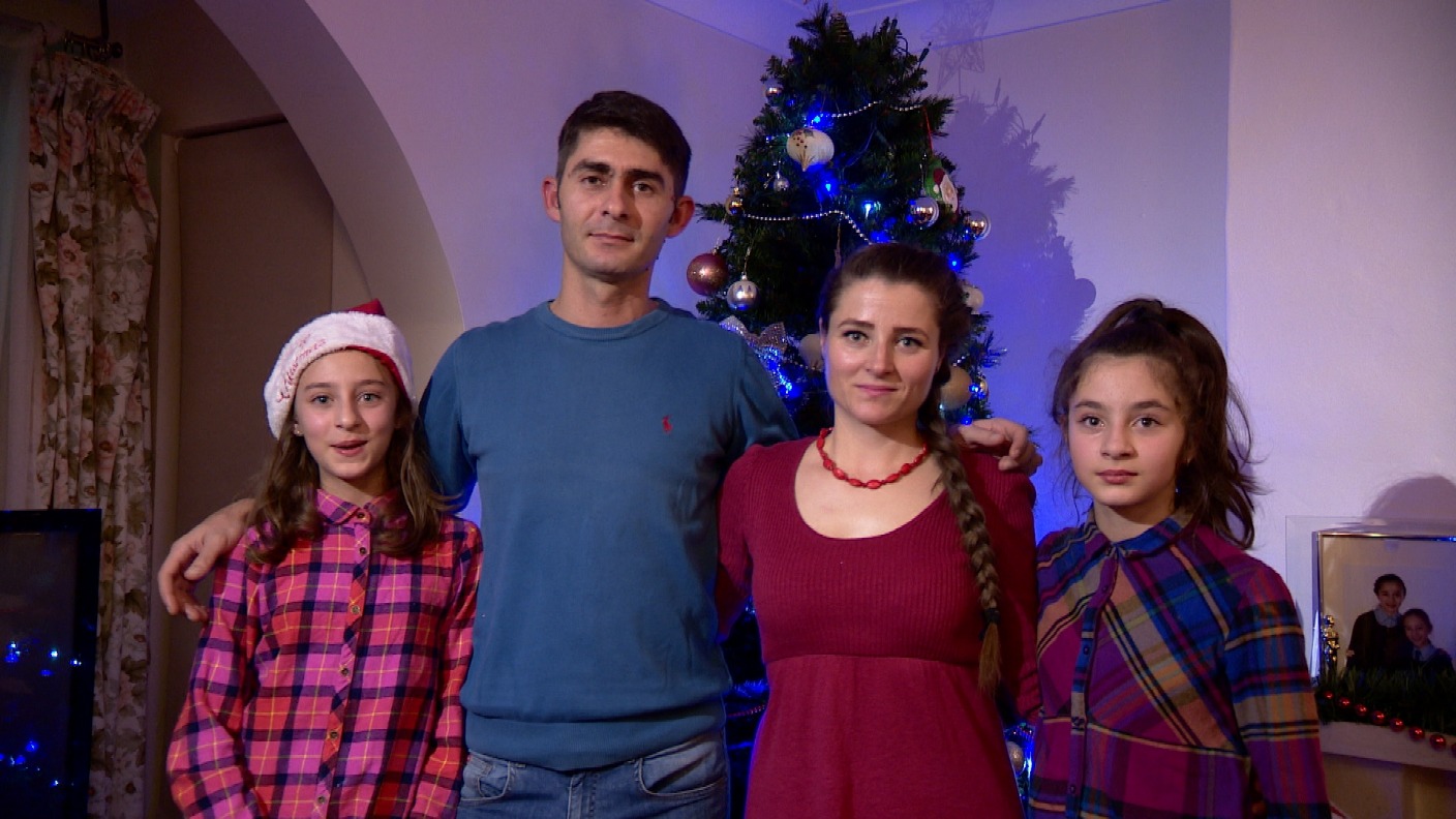 How do a Romanian family in Jersey celebrate Christmas? | ITV News Channel