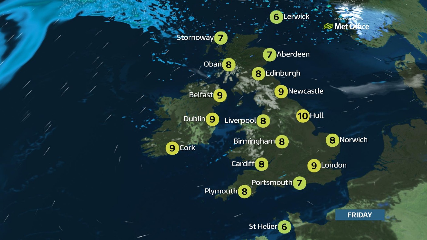 UK weather: Grey and murky start for many with fog and low cloud | ITV News
