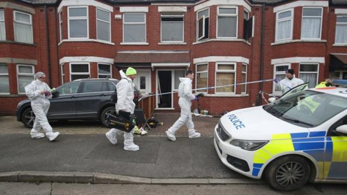 Father and ten-year-old daughter killed in Hull house fire | ITV News