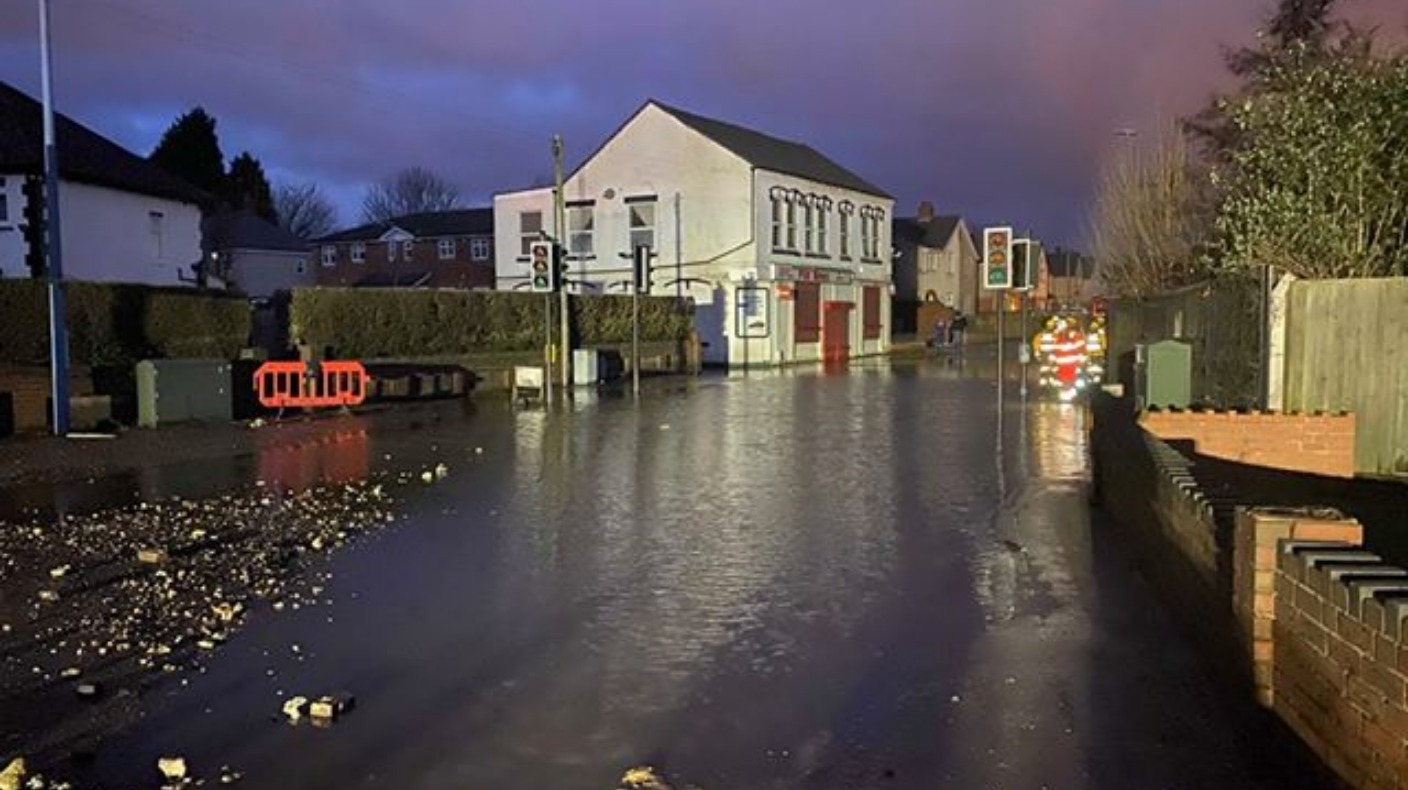 Burst water main in Tipton leaves homes flooded for the second time in ...