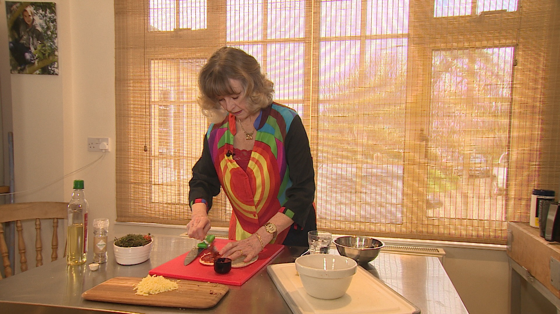 The cookbook hoping to help those on their own | ITV News Anglia