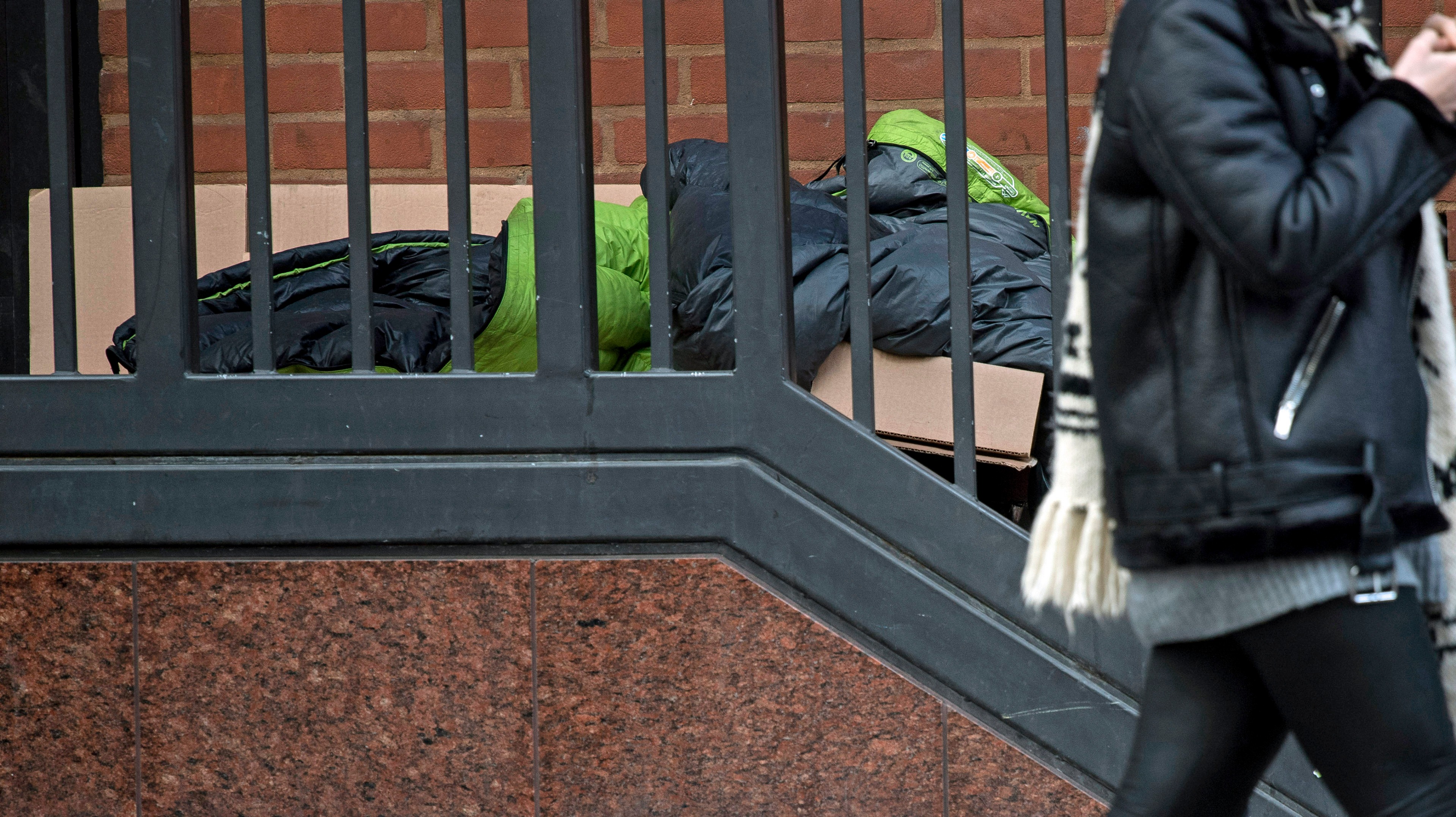London's rough sleepers to be housed in hotels during pandemic | ITV ...