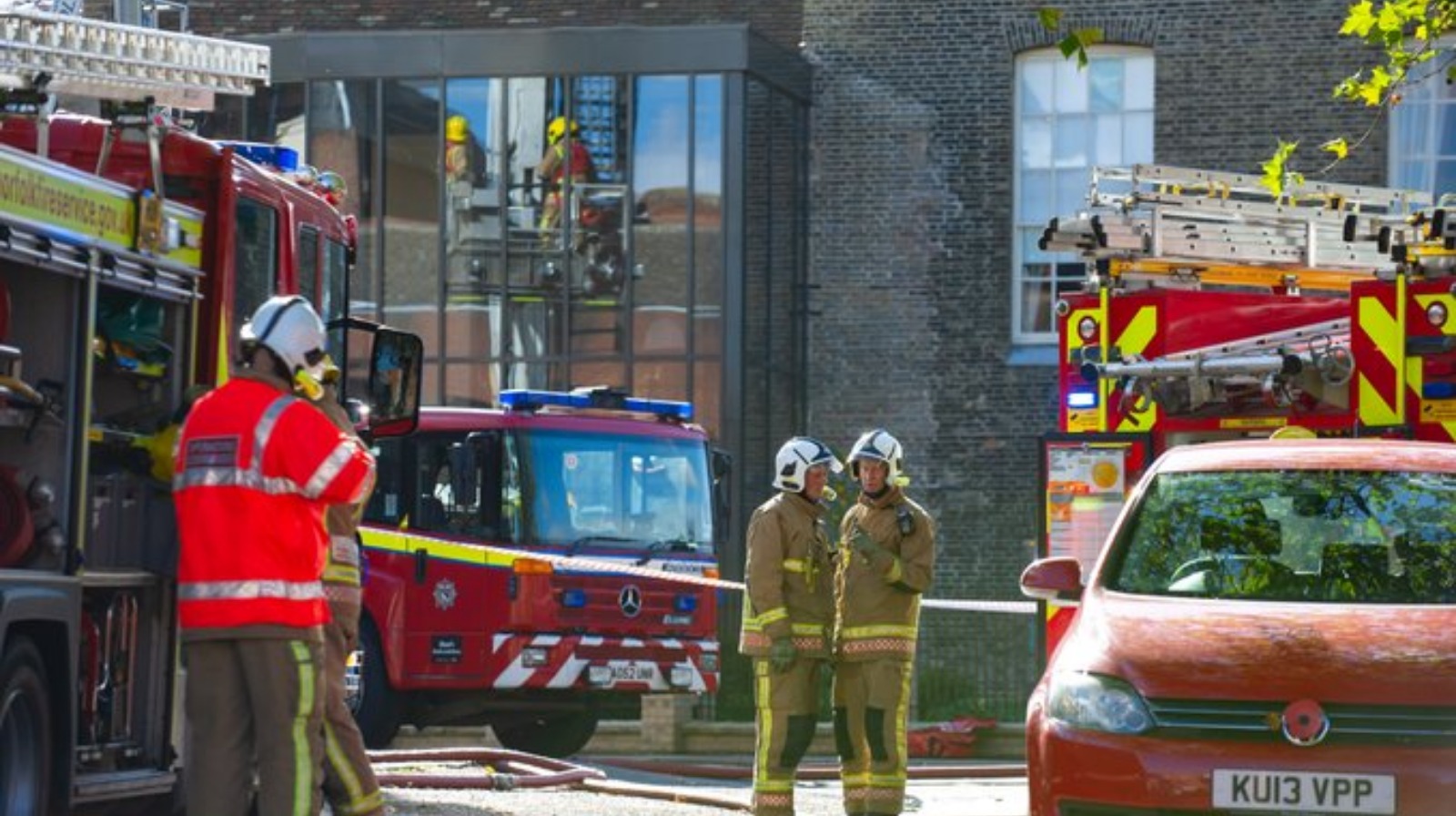 Norfolk firefighters in talks to support ambulance colleagues during ...