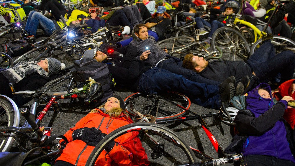 Cyclists demand action at TfL headquarters | ITV News London
