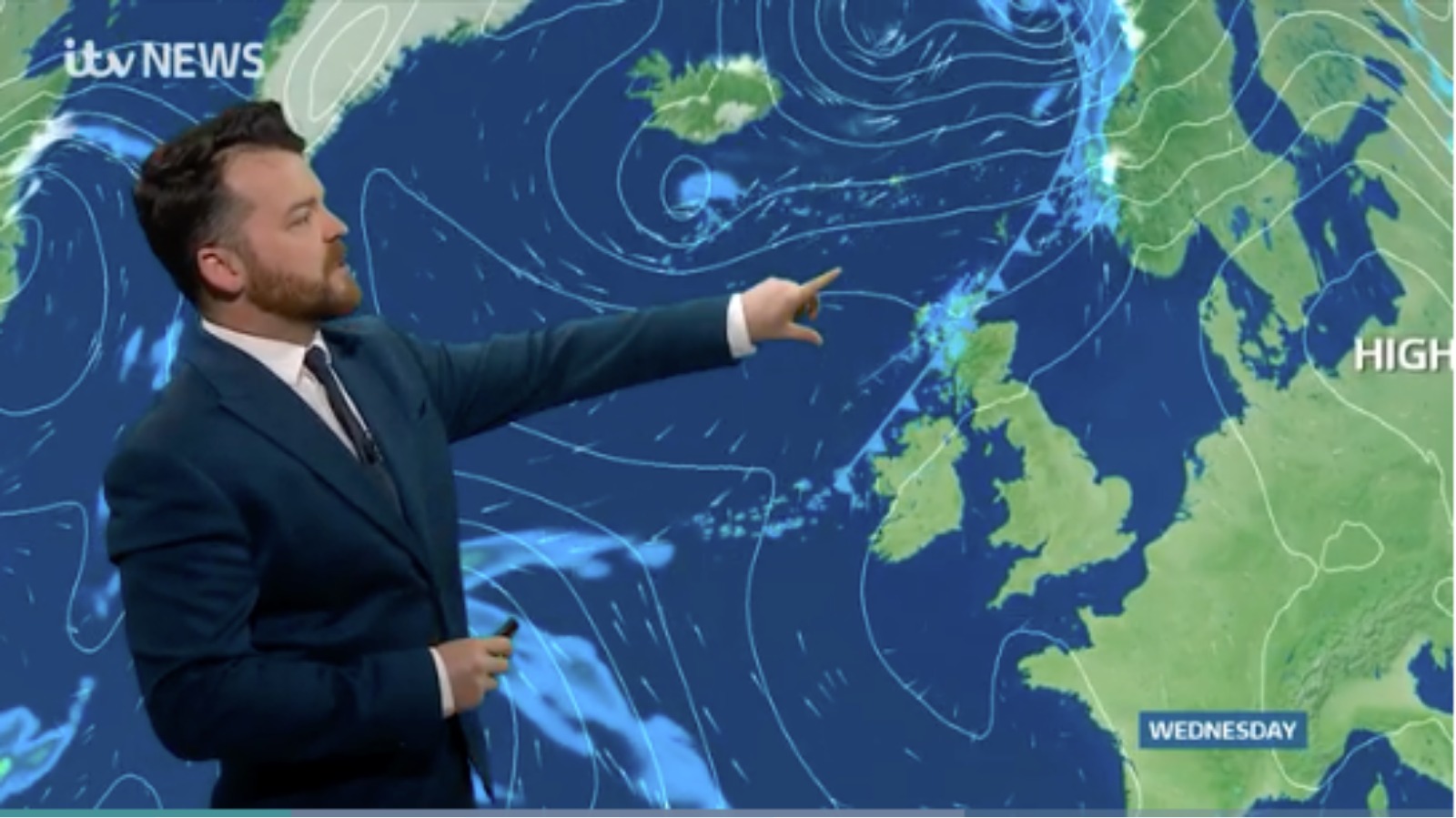 Calm and mostly clear tonight - with more sunshine tomorrow | ITV News ...
