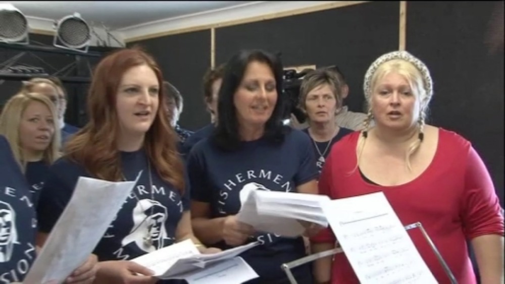 Fishwives Choir tries for Christmas Number One | ITV News West Country