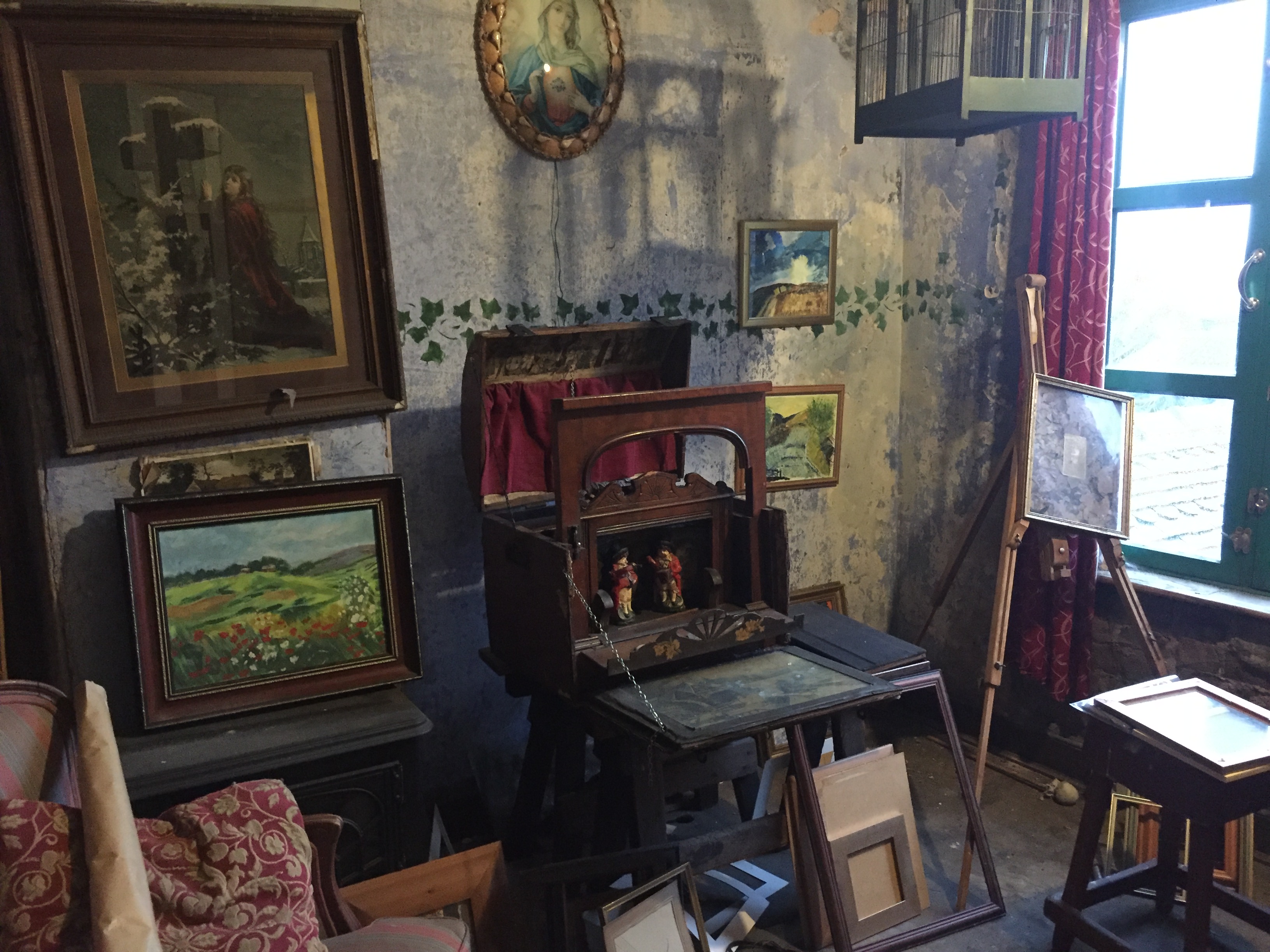 Inside the time warp terrace frozen in the 1870s, preserved by local ...