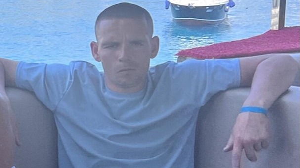 Family of Matthew Horton stabbed in Litherland pay tribute to dad with ...