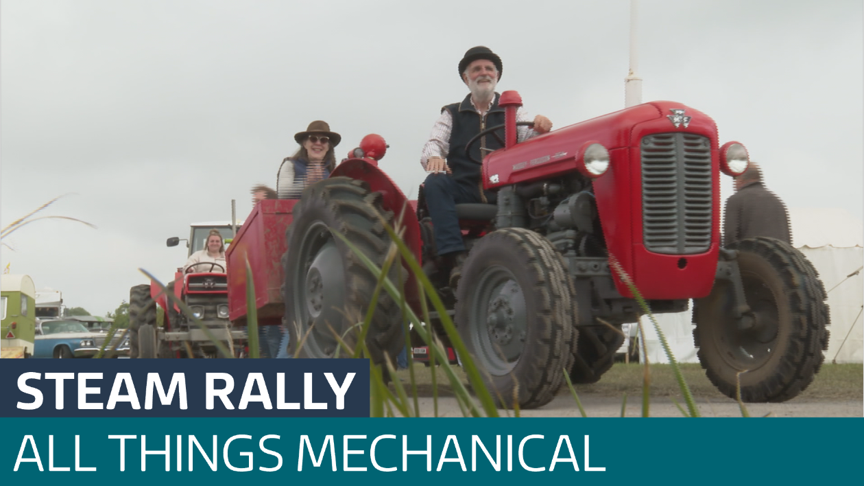 Thousands attend steam rally - Latest From ITV News