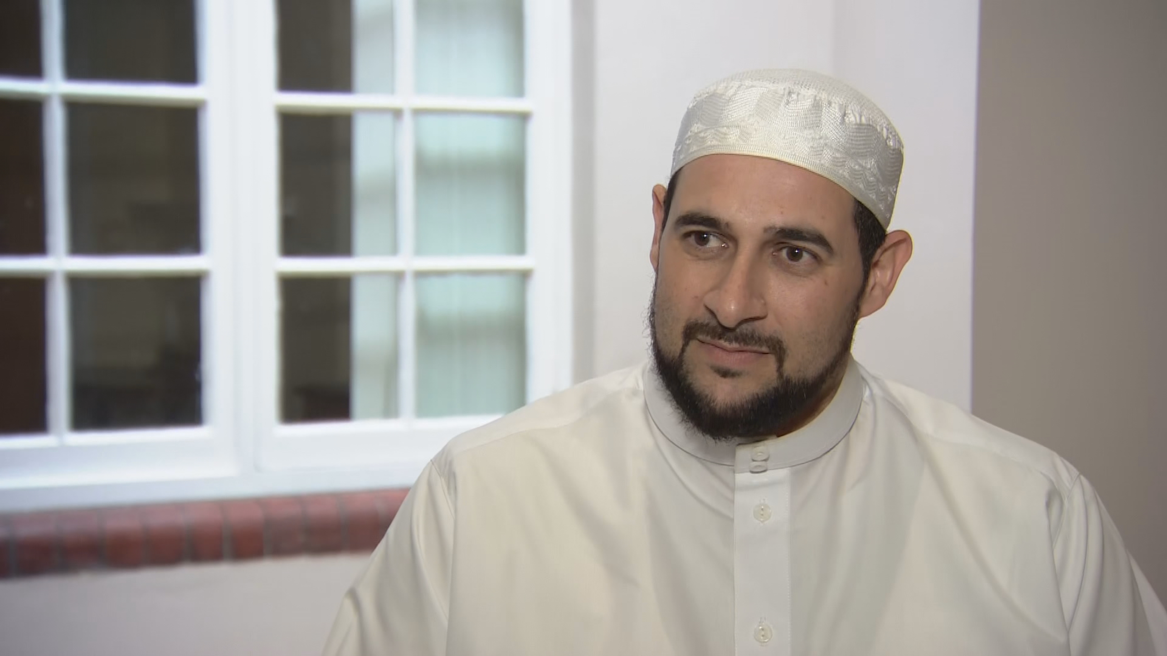 Liverpool Imam who reached out to rioters says 'don't fight fire with ...