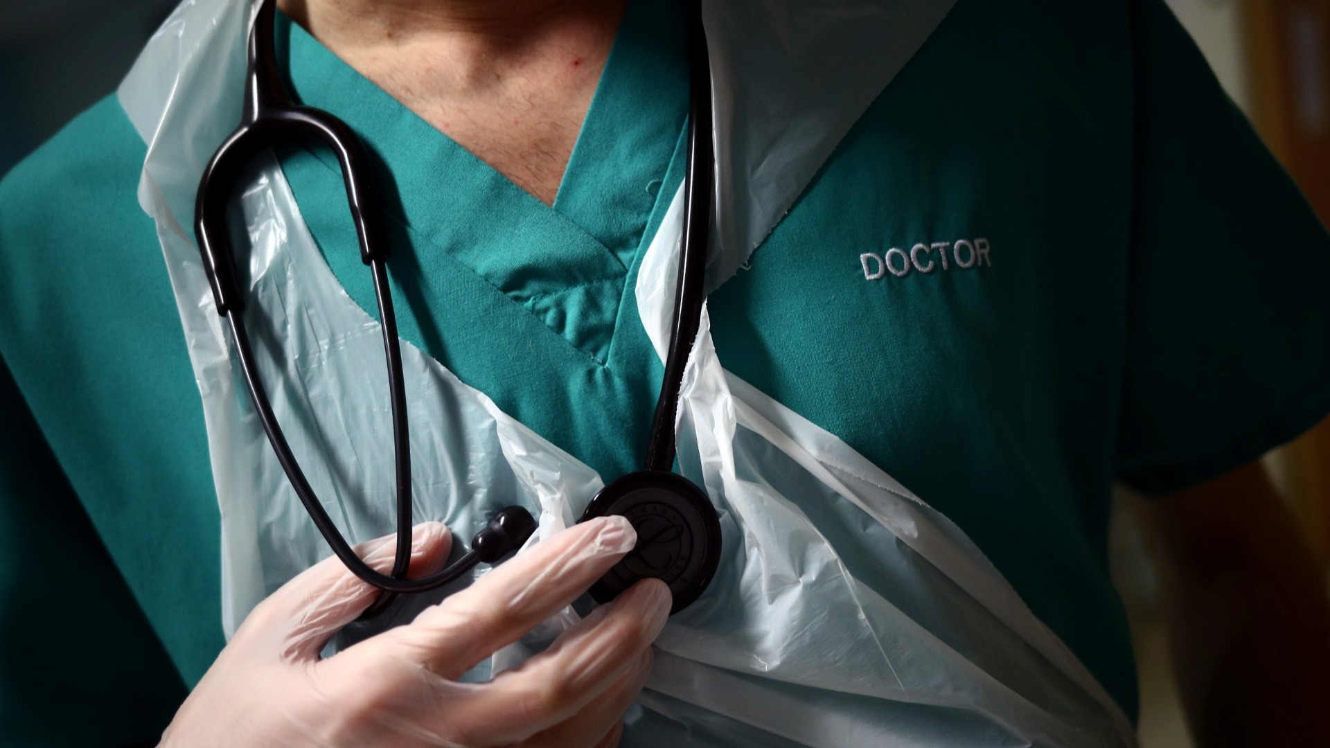 Doctors considering leaving Northern Ireland or retiring due to pay ...