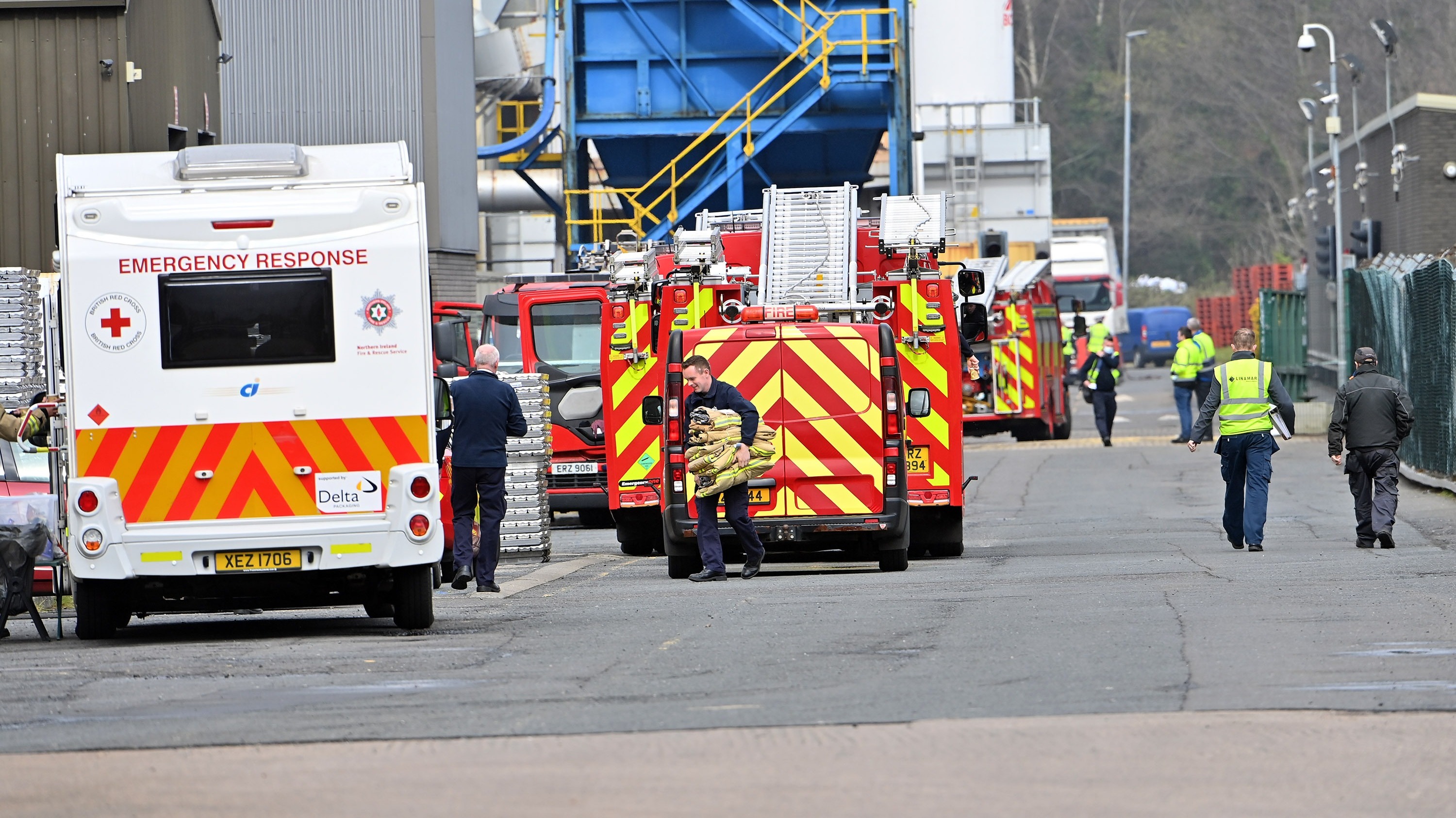 Fire Service tackling blaze at Dunmurry Industrial Estate in Belfast ...