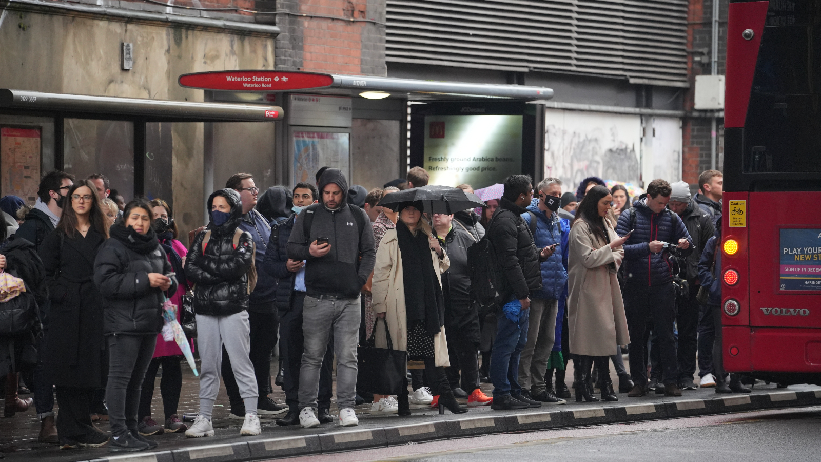 Biggest rail strike since 1989 as workers agree three-day walkout in ...