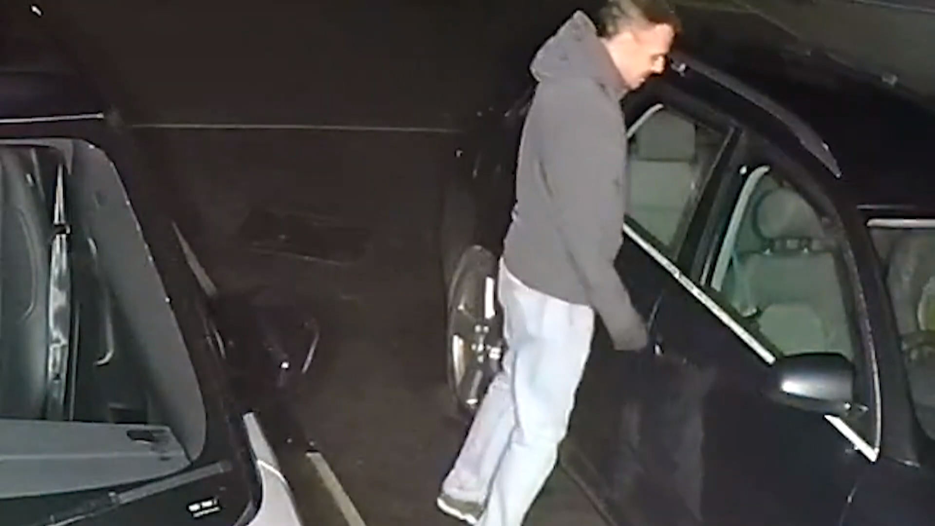 Prolific thief 'addicted' to trying door handles ordered not to touch ...