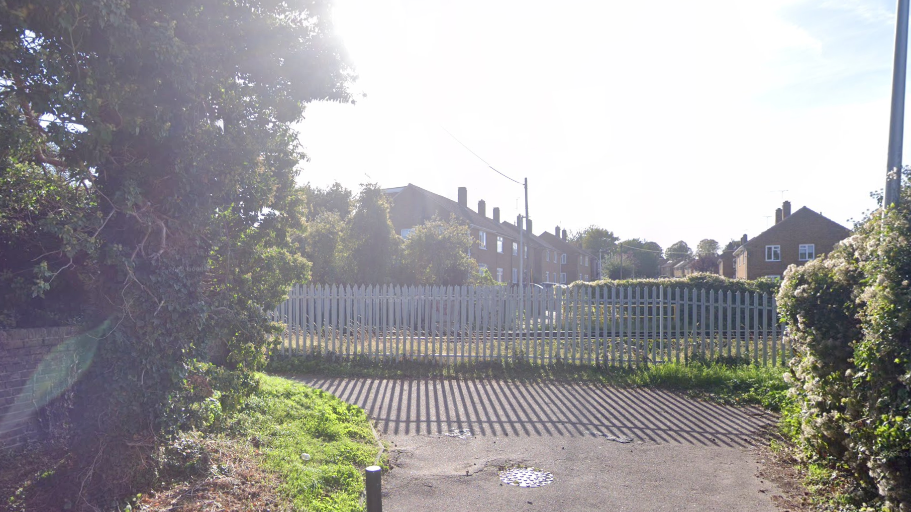 Police make arrest after body found on grass verge in Kent | ITV News ...