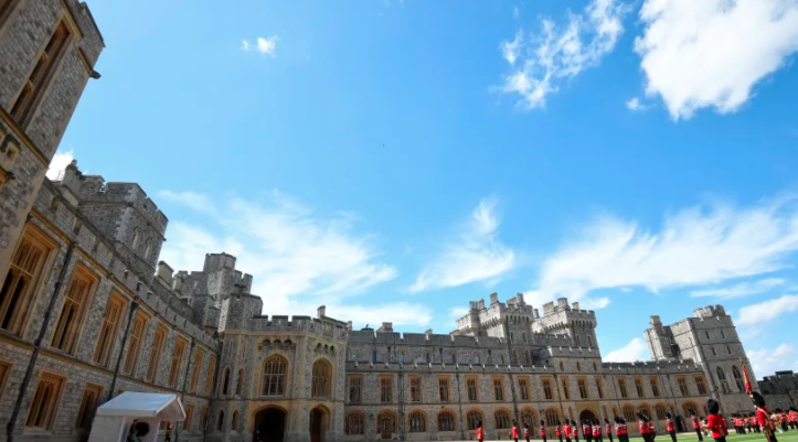 Man Armed With Crossbow In Grounds Of Windsor Castle Detained Under