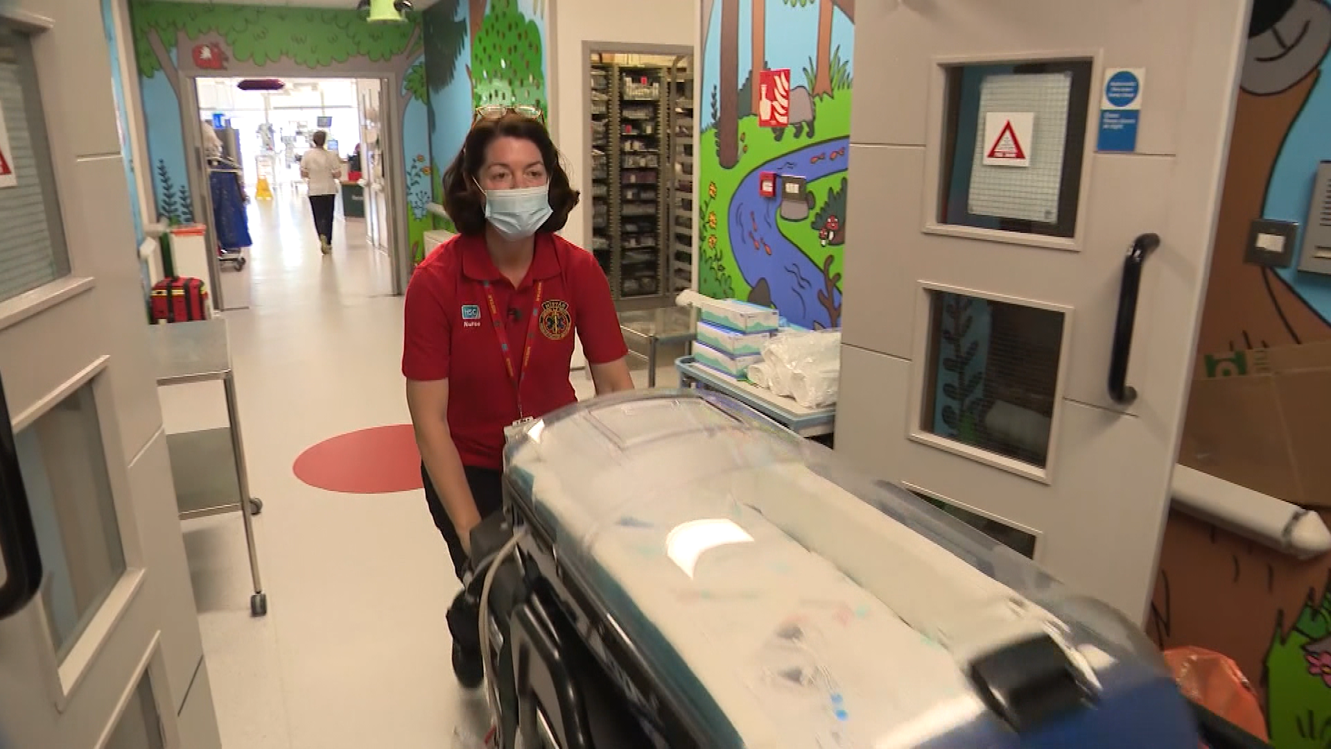 The nurse who donated a kidney to a stranger | UTV | ITV News