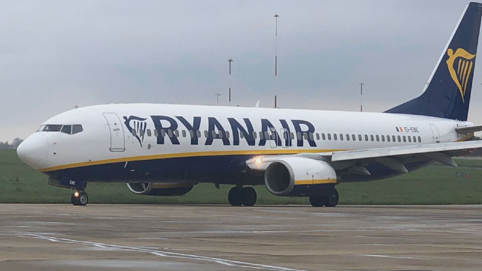 Budget Airline Ryanair Starts Flying For The First Time From Norwich budget-airline-ryanair-starts-flying-for-the-first-time-from-norwich