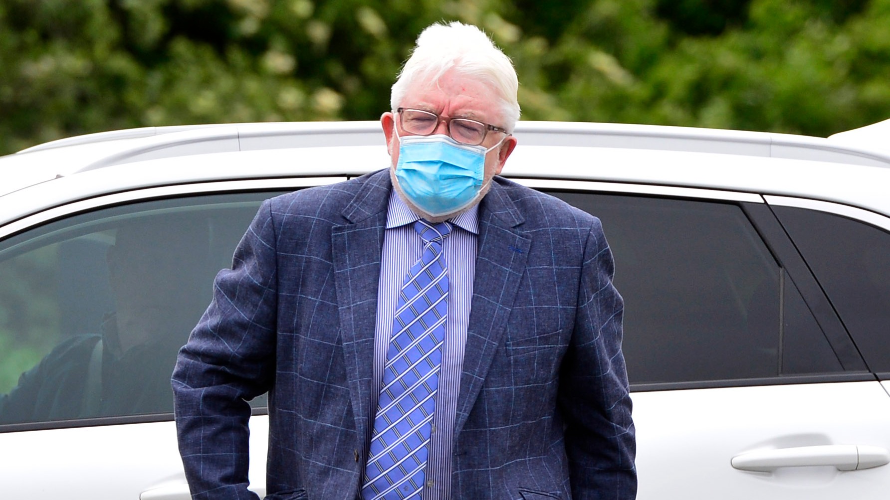 Retired RUC officer jailed for perverting course of justice in Robert Hamill murder probe | UTV ...