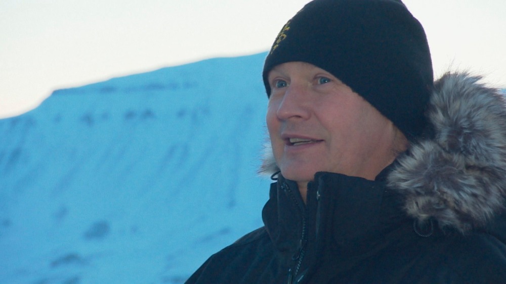 Father of PC Nicola Hughes in Arctic Circle for marathon | ITV News Granada