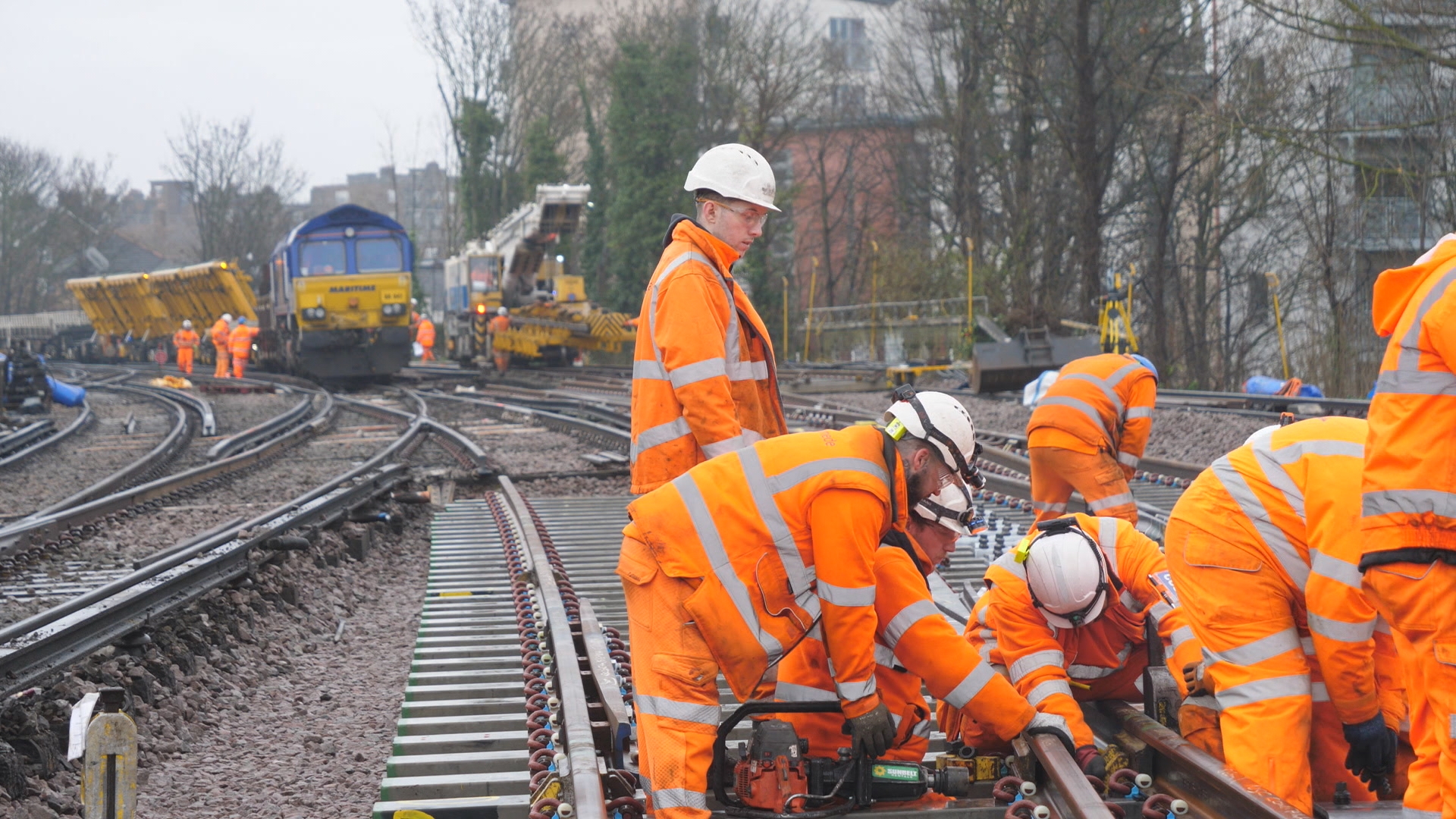 Thousands of railway workers spending Christmas working on 'massive ...