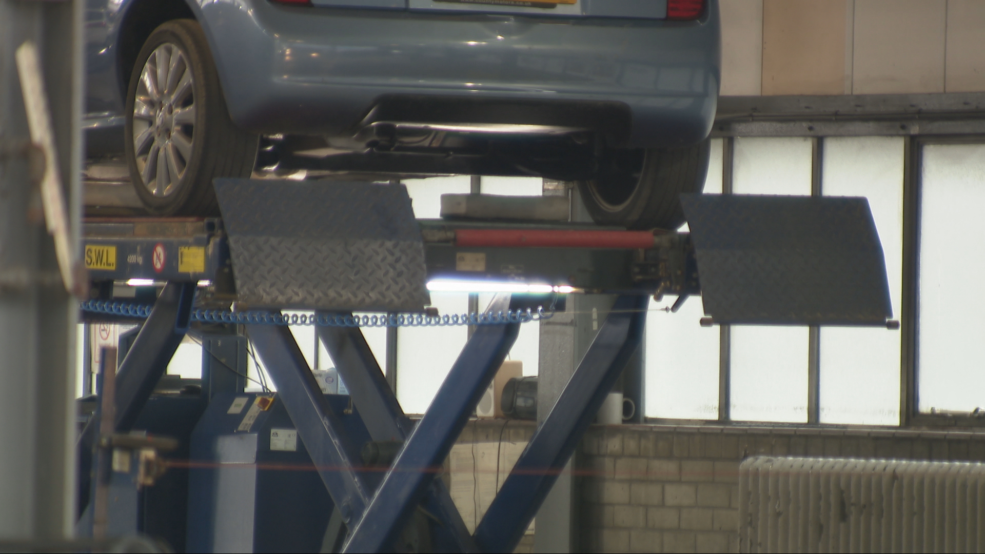 New Hydebank MoT test centre faces further delays | UTV | ITV News