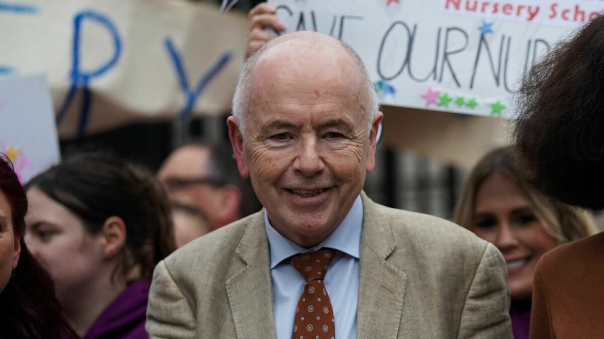 Labour MP Jack Dromey's memorial gathering held in his constituency ...